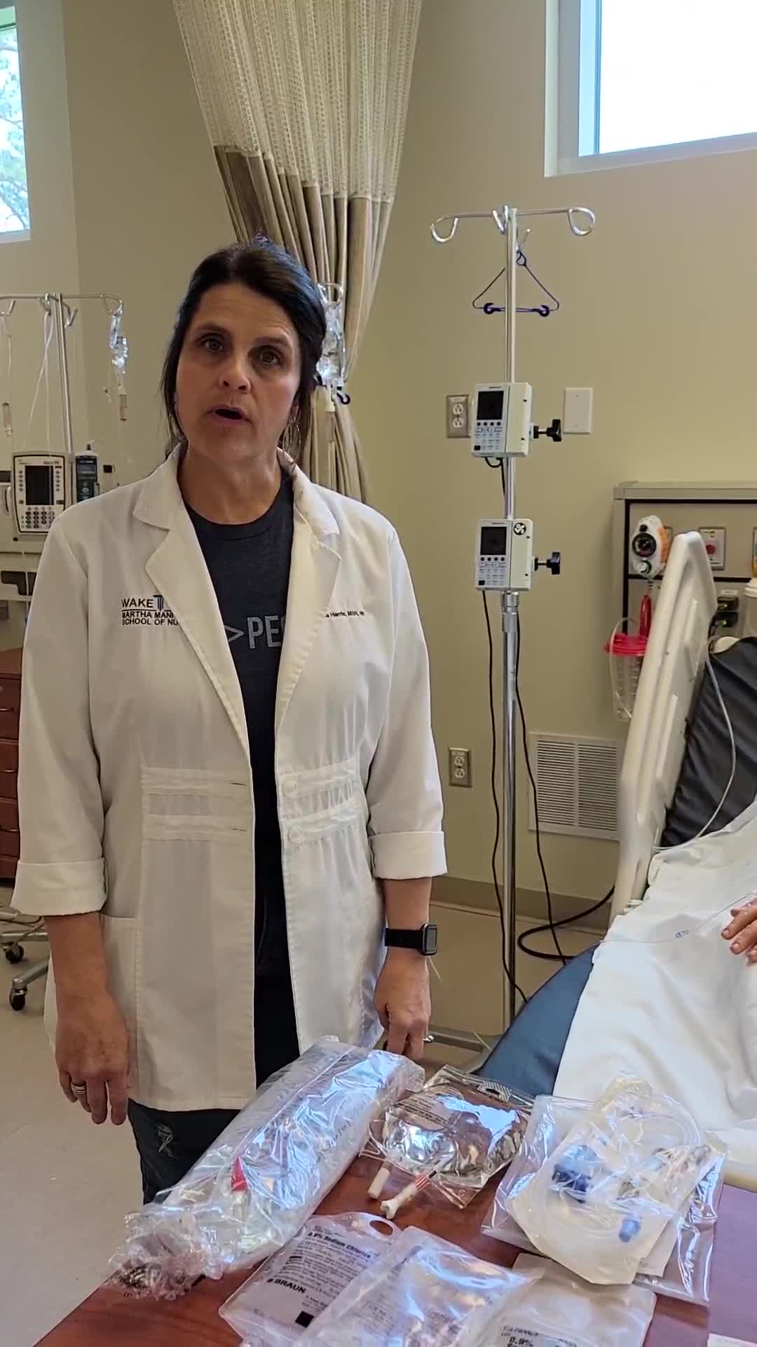 #3 Spiking and priming IV bags lines